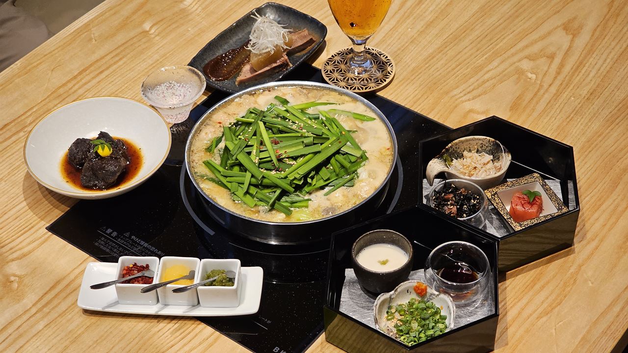 【博多もつ鍋 やま中 銀座店】福岡の人気メニュー「みそ鍋」コースと有名日本酒で大満足 #PR